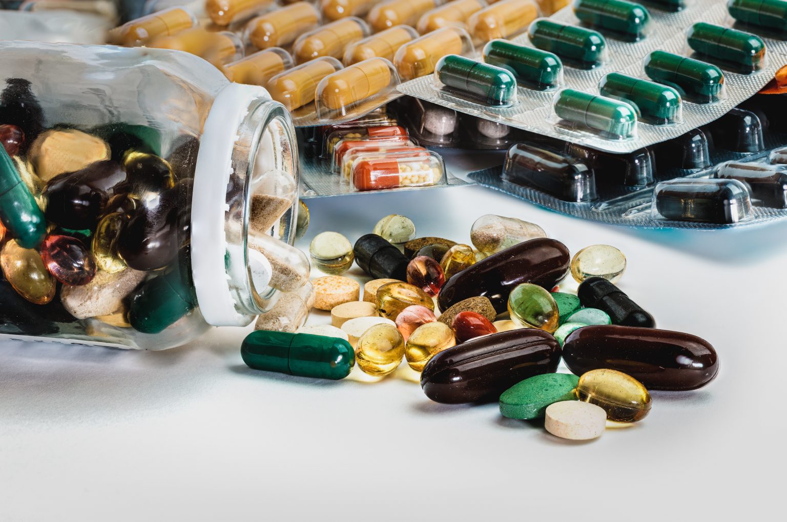 Compléments de vitamines : à quel moment les prendre ? - Atout femme